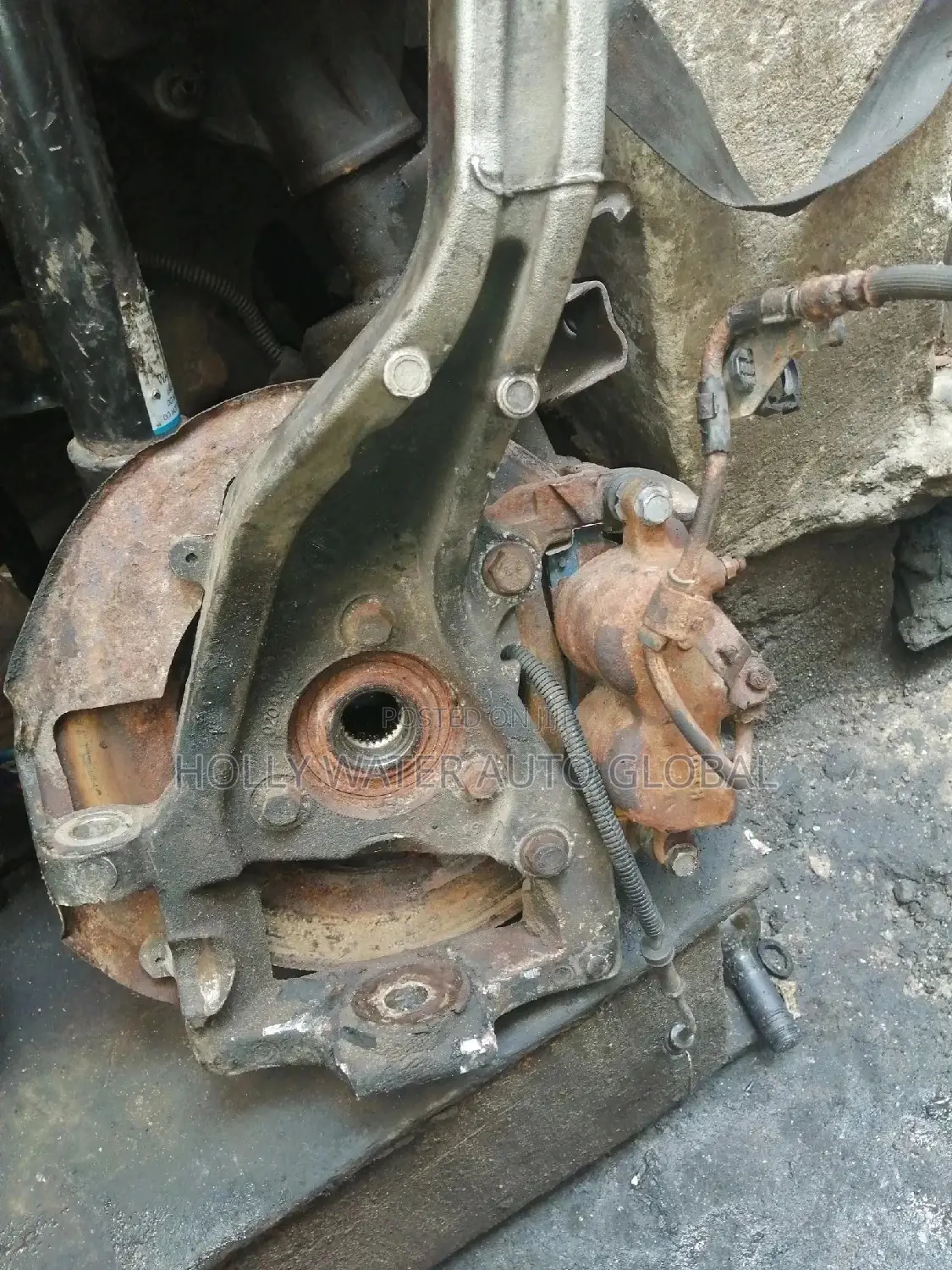 Complete Front Hub for Ford Explorer O3 in Mushin - Vehicle Parts ...