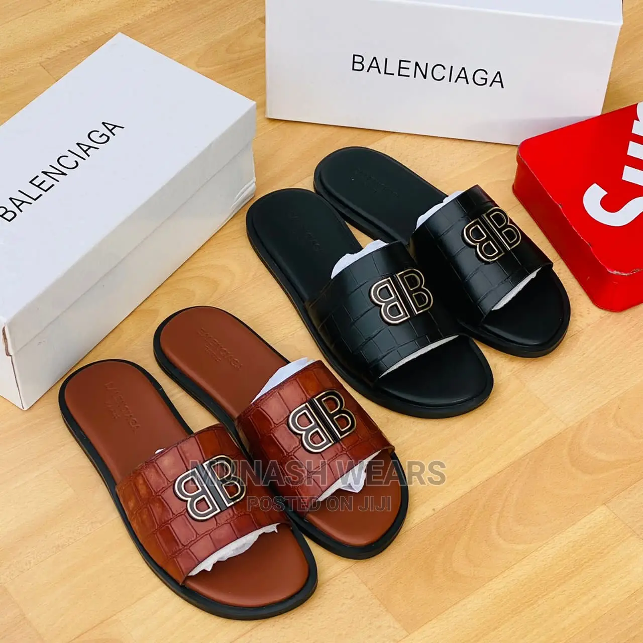 BALENCIAGA Slipers in Lagos Island (Eko) - Shoes, Munash Wears | Jiji.ng