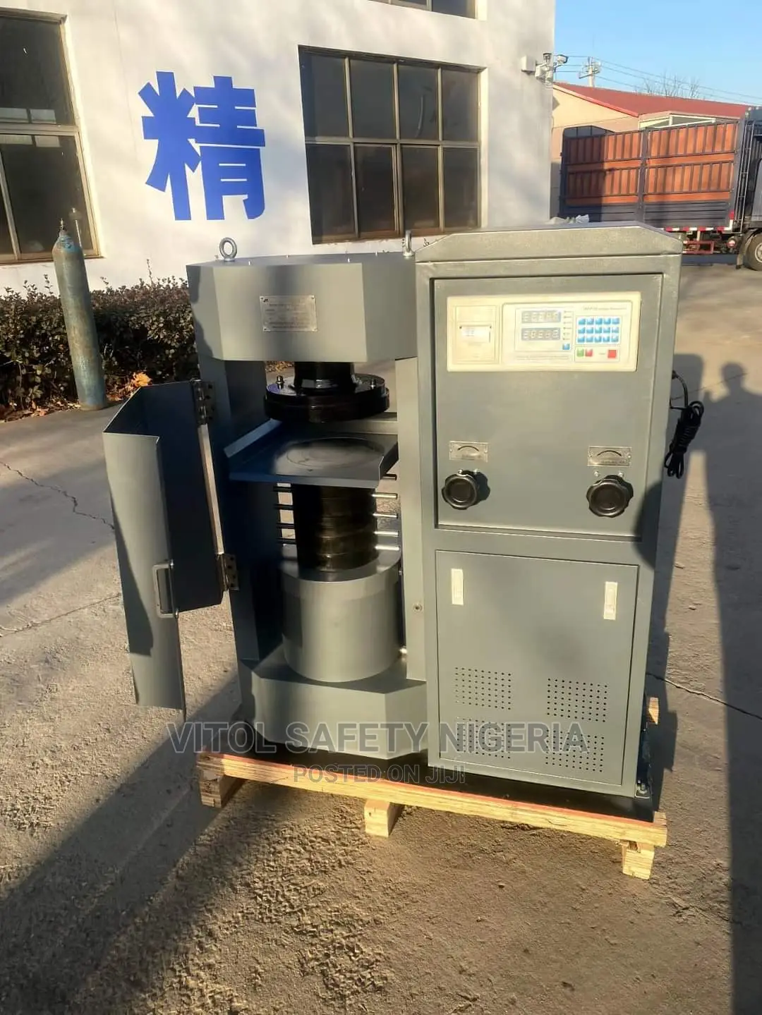 3000KN Fully Automated Compression Testing Machine in Ikeja ...