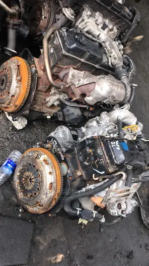 Toyota Hilux Diesel 2L Engine in Mushin - Vehicle Parts & Accessories ...