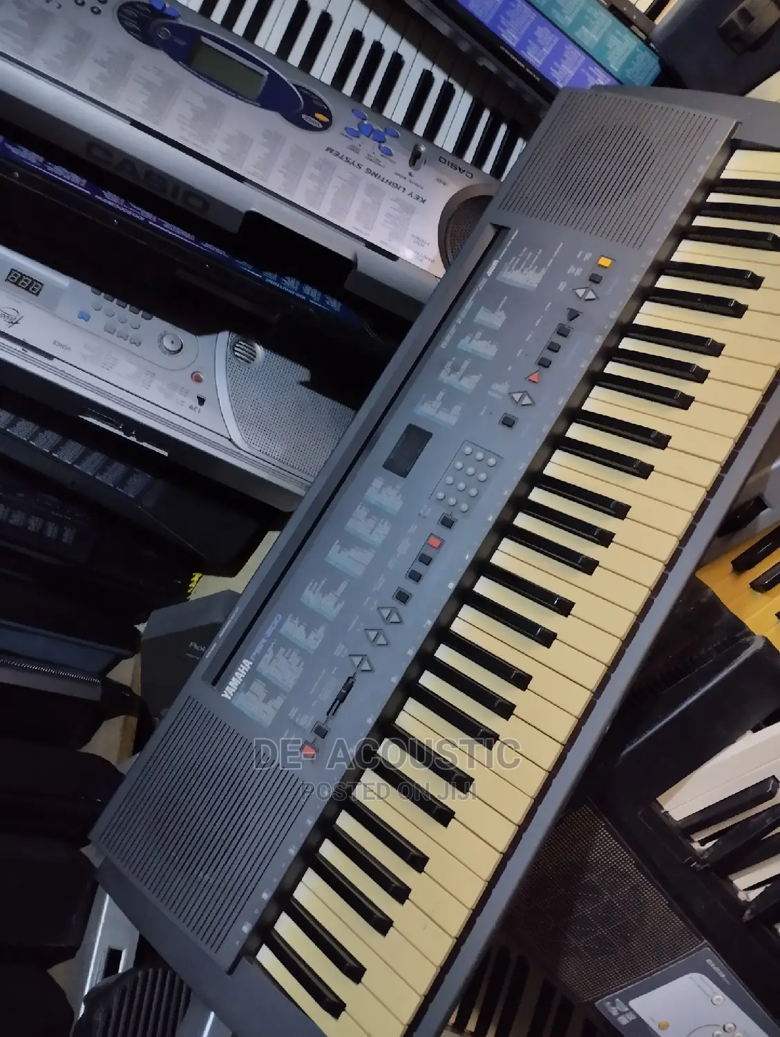 Yamaha Psr 200 Electronic Keyboard in Ojo - Musical Instruments & Gear ...