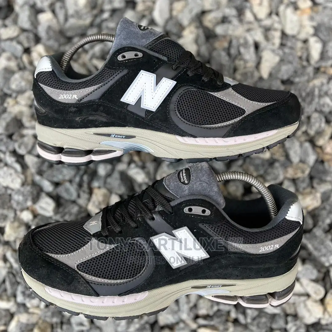New Balance 2002R * *“Black/Dark Grey/White”* in Surulere - Shoes, Tony ...