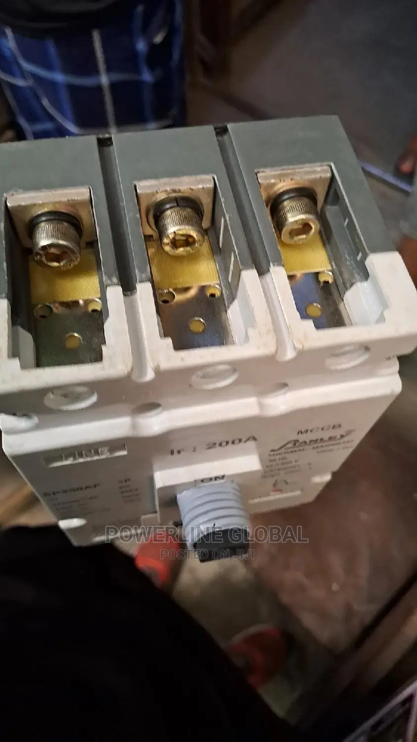 200amps Original MCB Breaker for Home's/ Offices/ Companies in Lekki ...