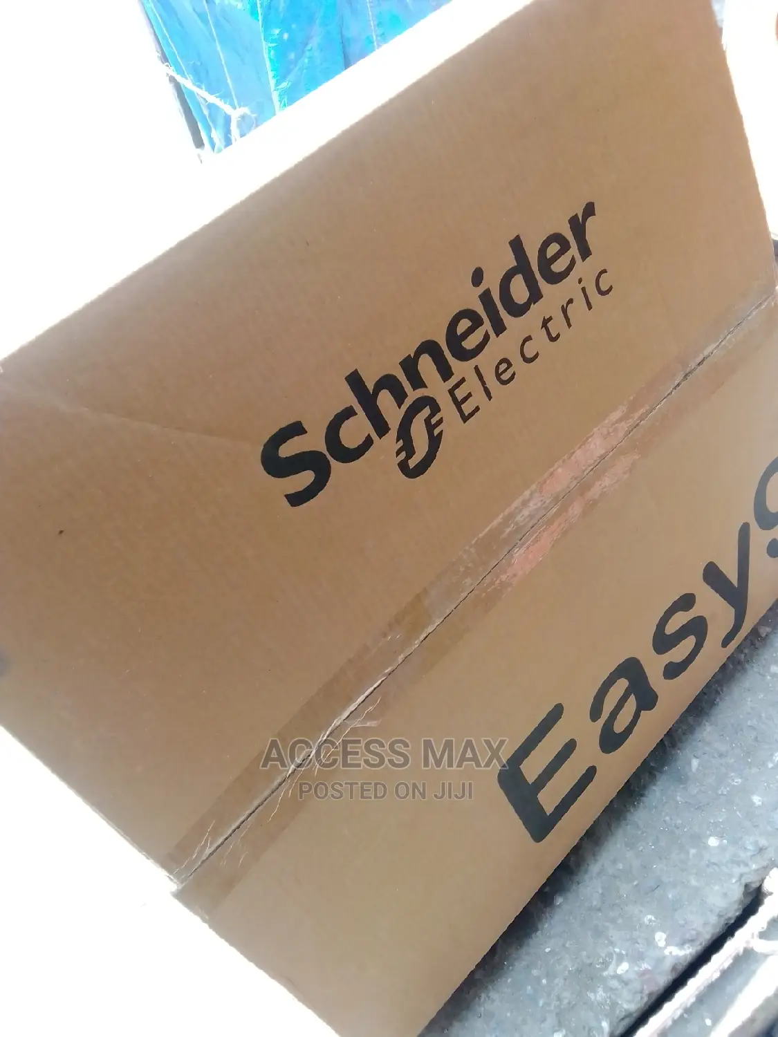 Original D6 3 Phase Schneider Board. in Lagos Island (Eko) - Electrical ...