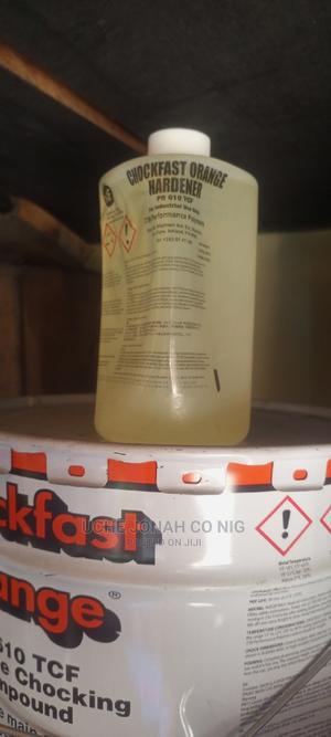 Chock Fast Orange Compound for Marine Adhesive in Port-Harcourt - Hand ...