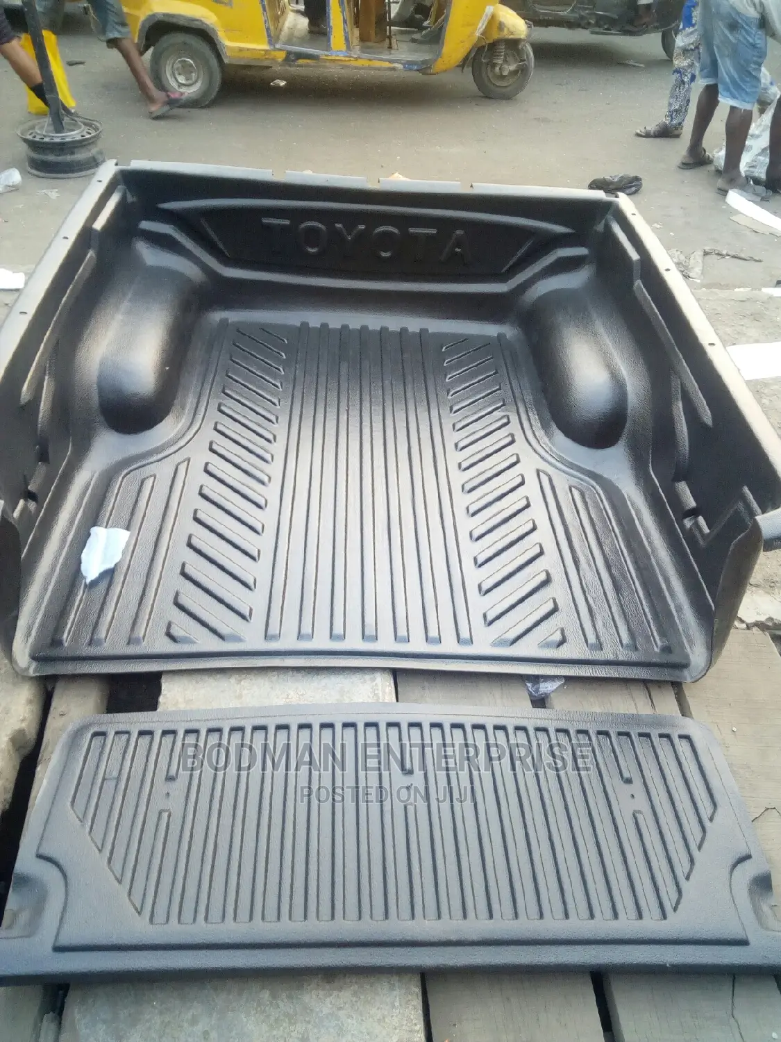 Hilux Inner Bucket * +- in Mushin - Vehicle Parts & Accessories, Bodman ...