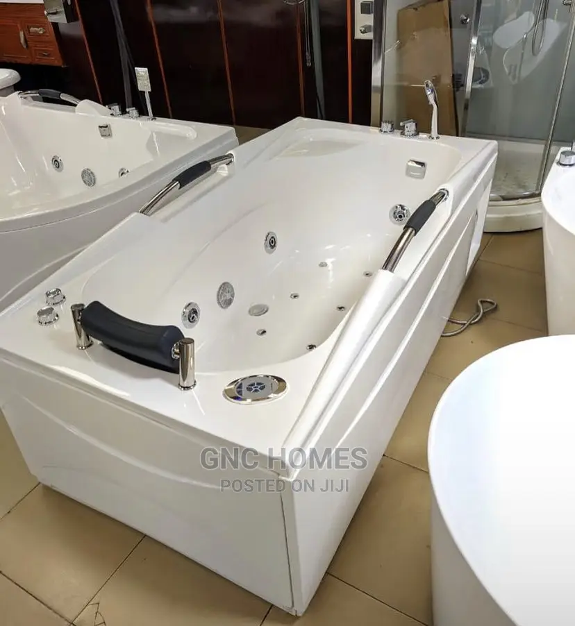 Single Jacuzzi Tub in Amuwo-Odofin - Plumbing & Water Systems, Goodnews ...