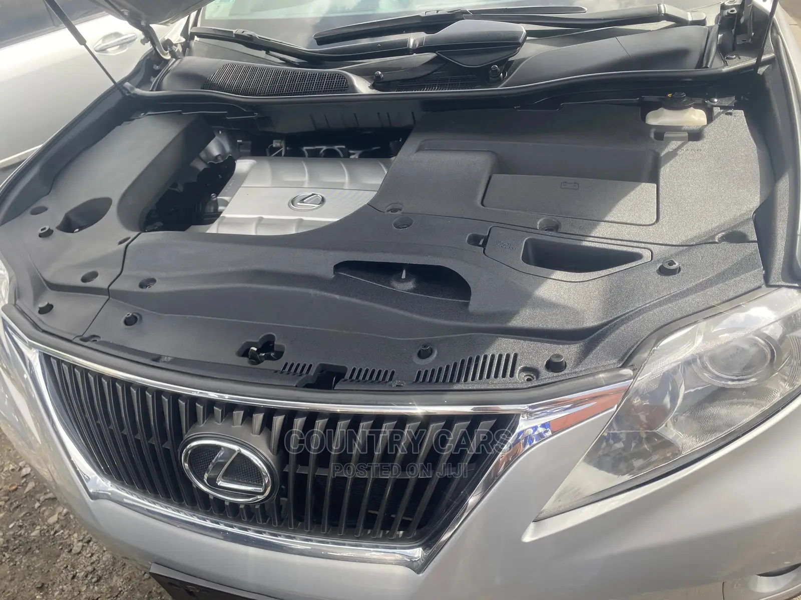 Lexus RX 350 2011 Silver in Apapa - Cars, Country Cars | Jiji.ng