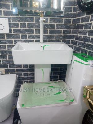 Square Water Close Set Mix With Little Green and White Color in Orile ...