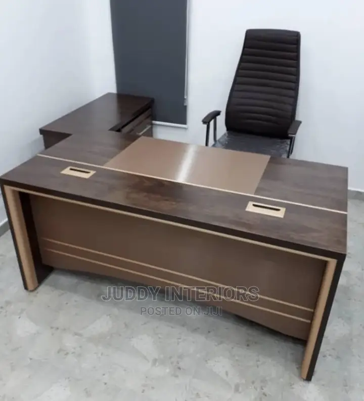 Executive Office Director's Table Set in Lekki - Furniture, Juddy ...