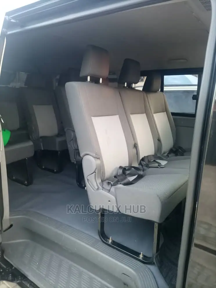 Hiace/Hummer Buses for Executives in Ikoyi - Automotive Services ...