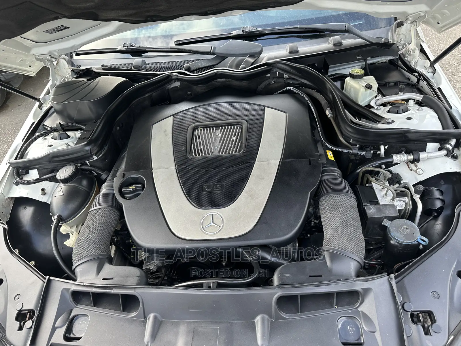 Mercedes-Benz C300 2010 White in Apapa - Cars, The Apostle | Jiji.ng