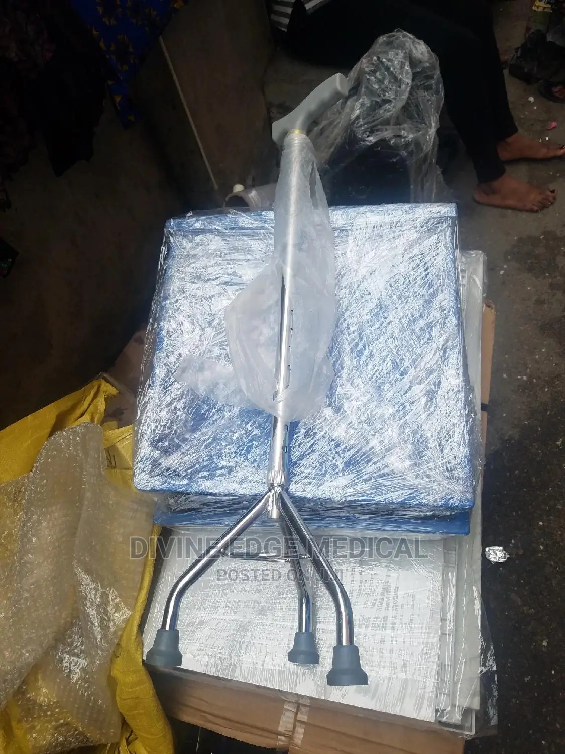 Three Leg Walking Stick for sale - DIVINE EDGE MEDICAL RESOURCES Price ...