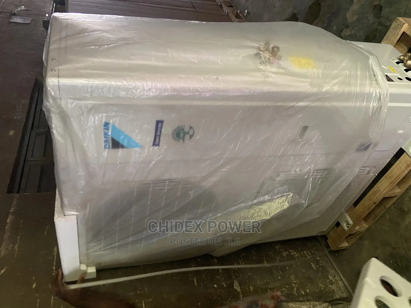 New DAIKIN 10HP Unit Air Conditioner/% Full Copper Compress in Ojo ...