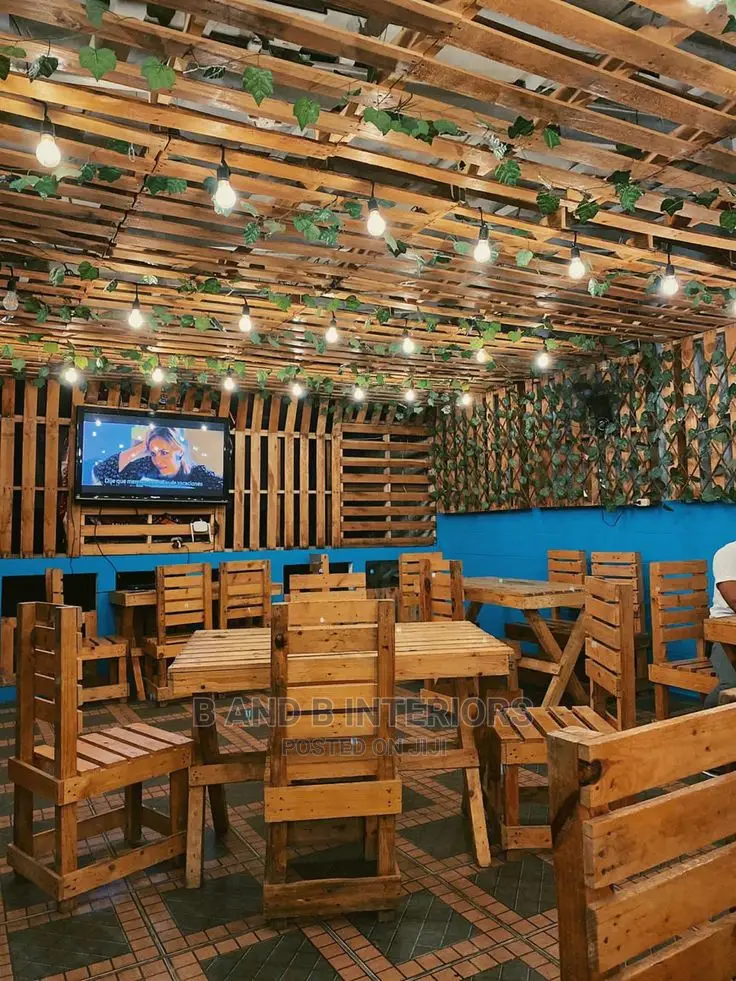 Thatch Roof or Bush Roof AND Bar Designs in Ewekoro - Home Accessories ...