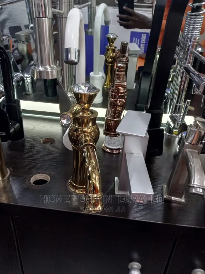 First Class Gold and Crystal Mixer in Orile - Plumbing & Water Systems ...