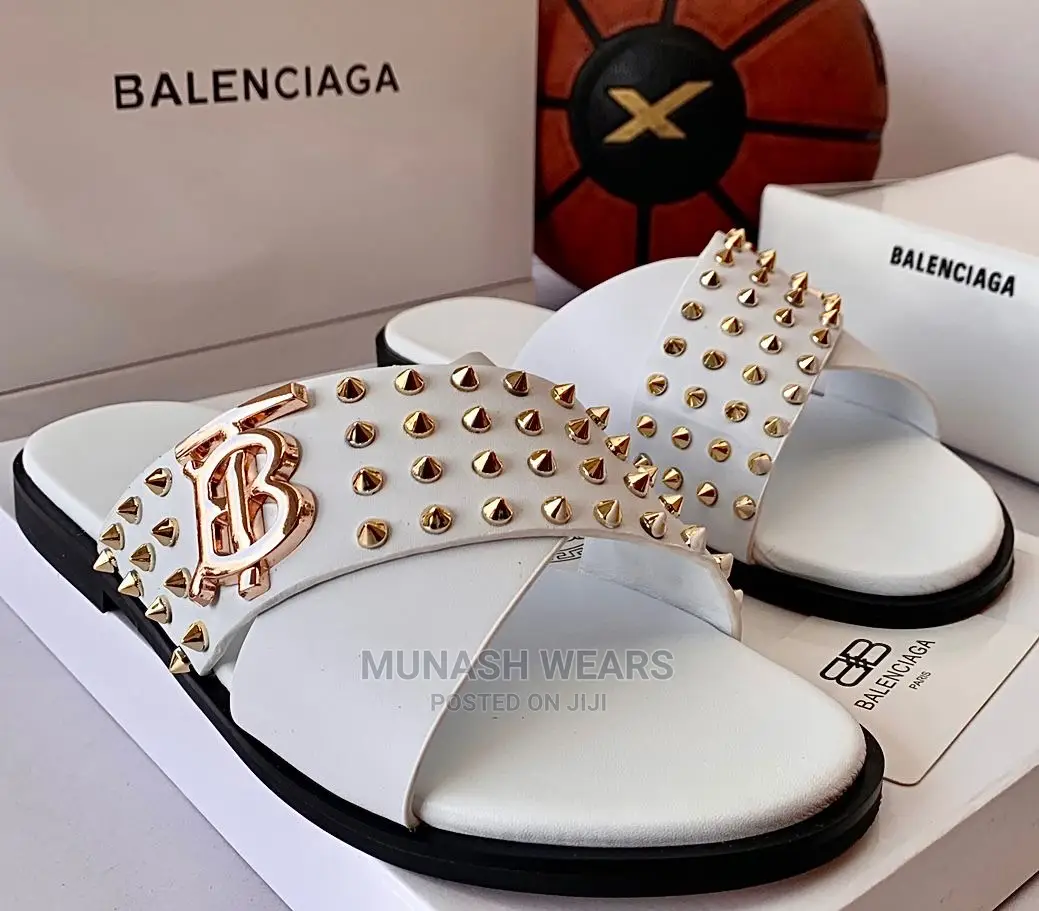 BALENCIAGA Slipers in Ikeja - Shoes, Munash Wears | Jiji.ng