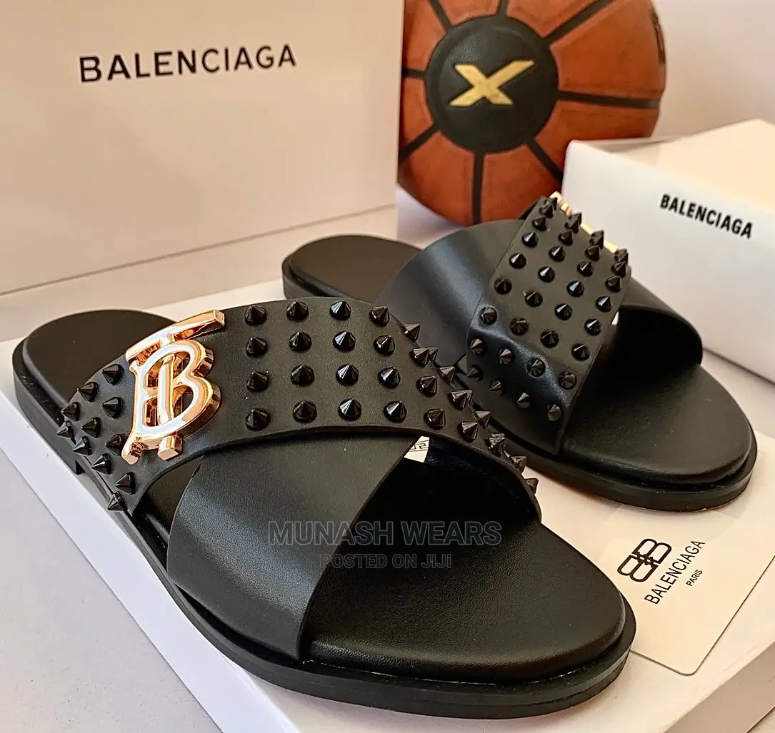BALENCIAGA Slipers in Ikeja - Shoes, Munash Wears | Jiji.ng