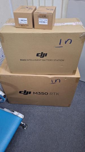New Dji Matrice 350 Rtk M350 Drone + 2 Batteries + Charging Station in ...