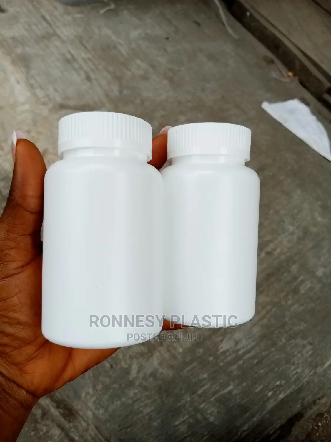 200ml White Capsule Container for sale - Ronnesy Plastic Packaging ...