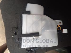 Booth Catcher Toyota Sequoia 2010 2012 in Mushin - Vehicle Parts ...