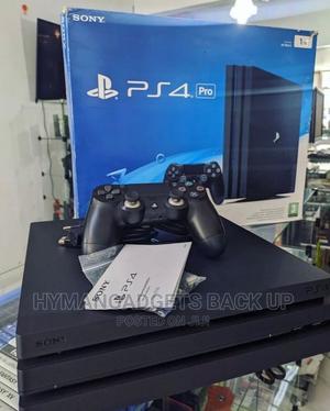 Grade a London Used Ps4 Pro ITB With Controller in Ikeja - Video Game ...