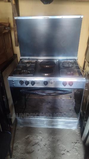 4 Bonner With Two Electric Bonner With Gas Oven and Gas Gril in ...