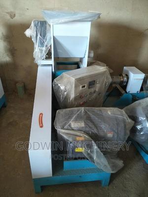 Milling Machine for Floating Fish Feed in Obafemi-Owode - Farm ...