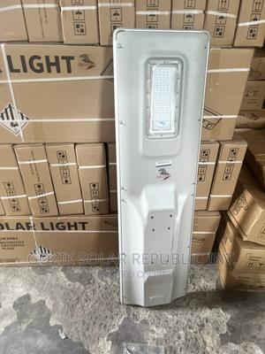 100w Blue Carbon Solar Light Best Quality For Big Projects in Port ...