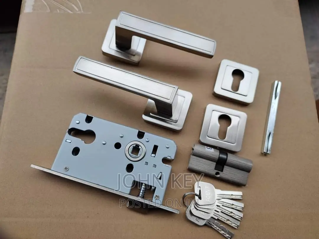 Complete Set of Zinc Handle With Small Size Lock Body in Lagos Island ...