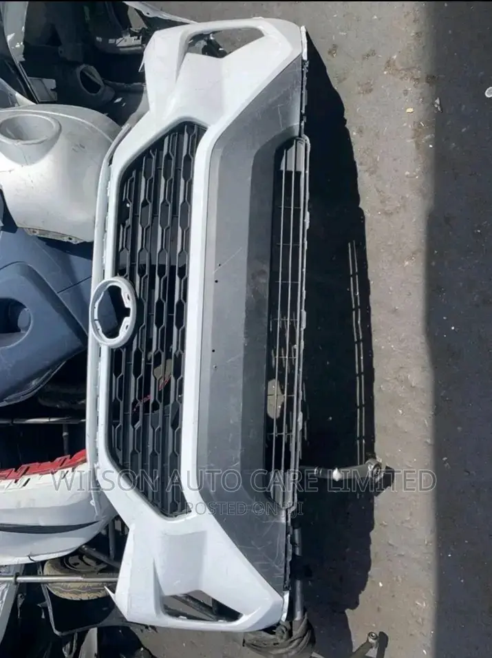 Rav 4 2021 Bumper Complete in Mushin - Vehicle Parts & Accessories ...