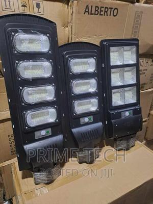 400watts Solar AIO Street Lights With High Lumination in Lagos Island ...