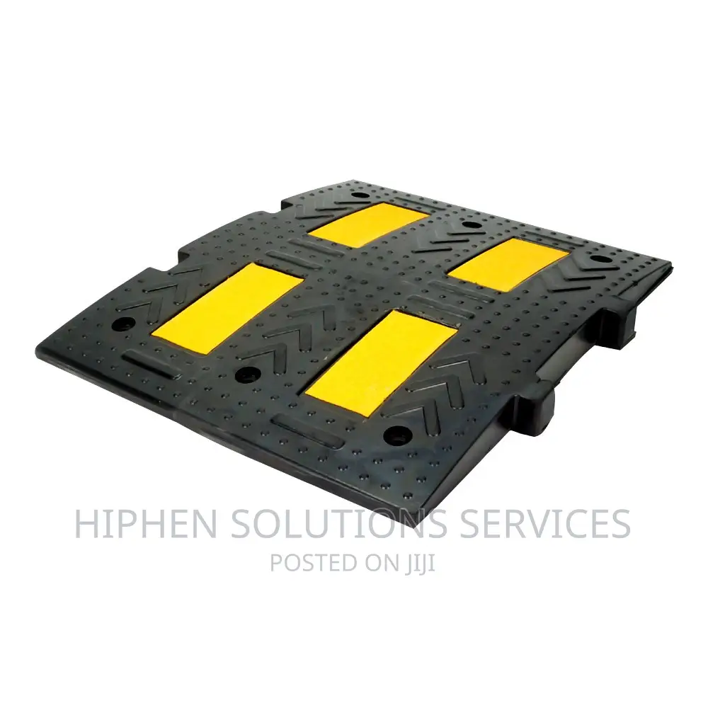 Rubber Speed Bump Extendable Slow Down Traffic Speed Reducer in Eleme ...