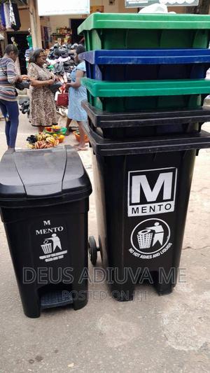 Plastic Dustbin Mento in Apo District - Storage & Organization, Deus ...