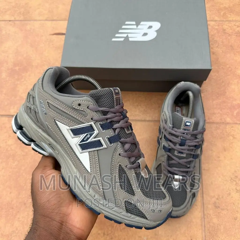 New Balance Original Sneakers in Lagos Island (Eko) - Shoes, Munash ...