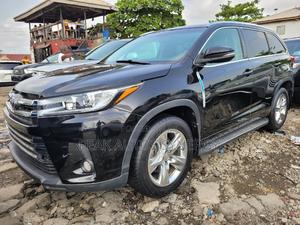 Toyota Highlander 2015 Black in Amuwo-Odofin - Cars, Peter Akande | Jiji.ng