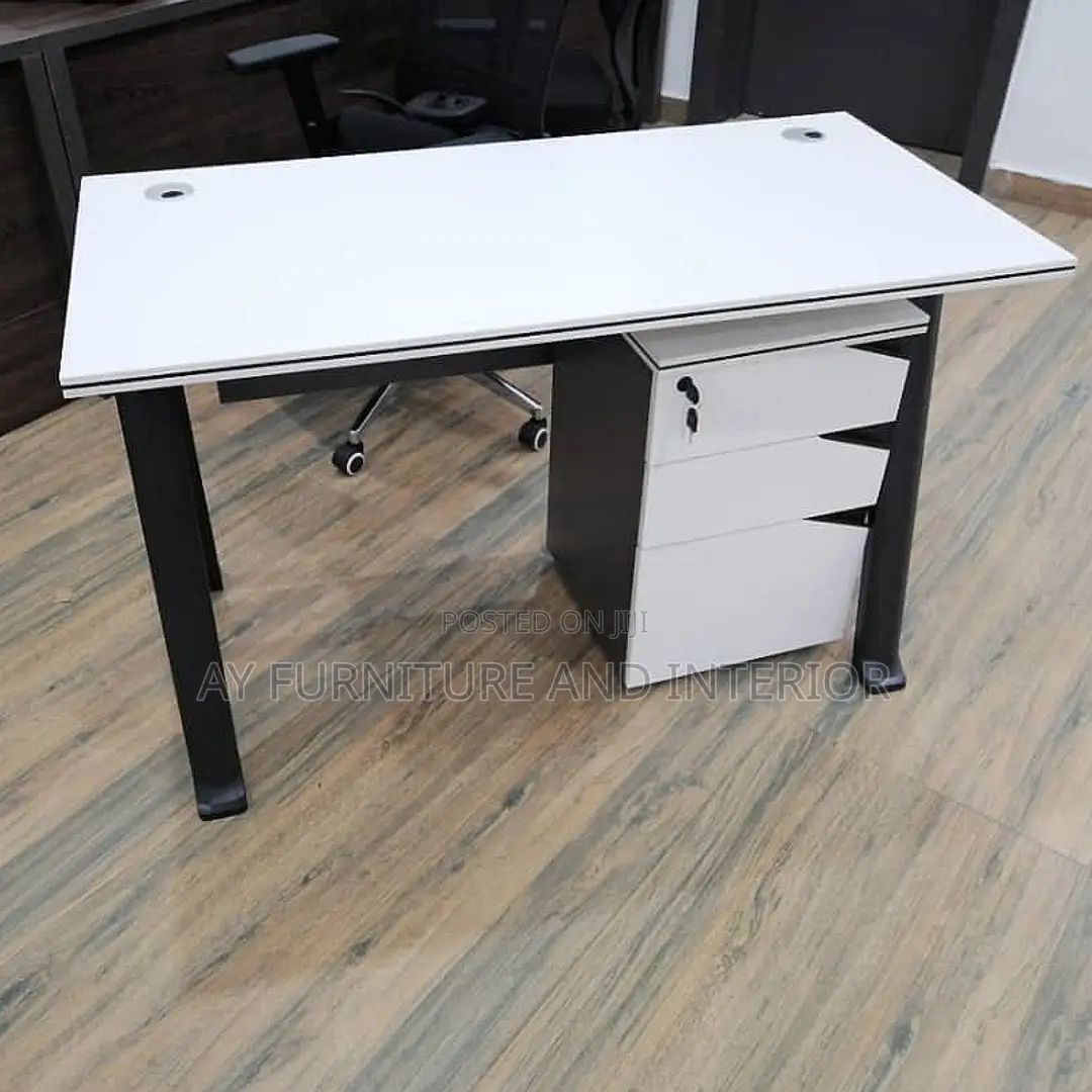 Office Table in Victoria Island - Furniture, Daodu Ayodele | Jiji.ng