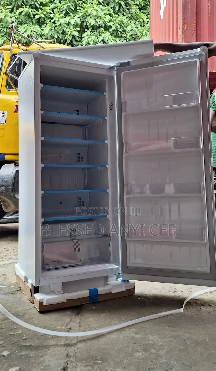 New Lg (6step) Upright Freezer(110w) Model:304sqbt Warranty 2years in ...