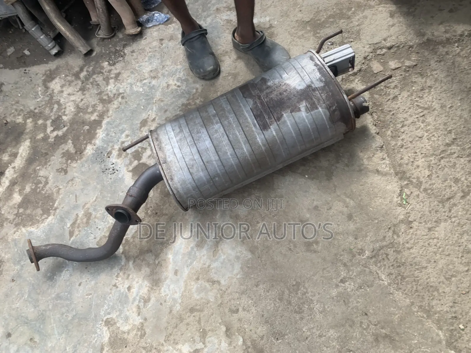 Exhaust Silencer Pot Toyota Land Cruiser 2000/2002 don siyarwa - De ...