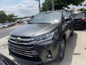 Toyota Highlander 2018 Gray in Apapa - Cars, Godwill Motors | Jiji.ng