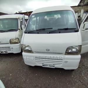 Suzuki Every 2005 White in Ojo - Buses & Microbuses, Shuttle Mart | Jiji.ng
