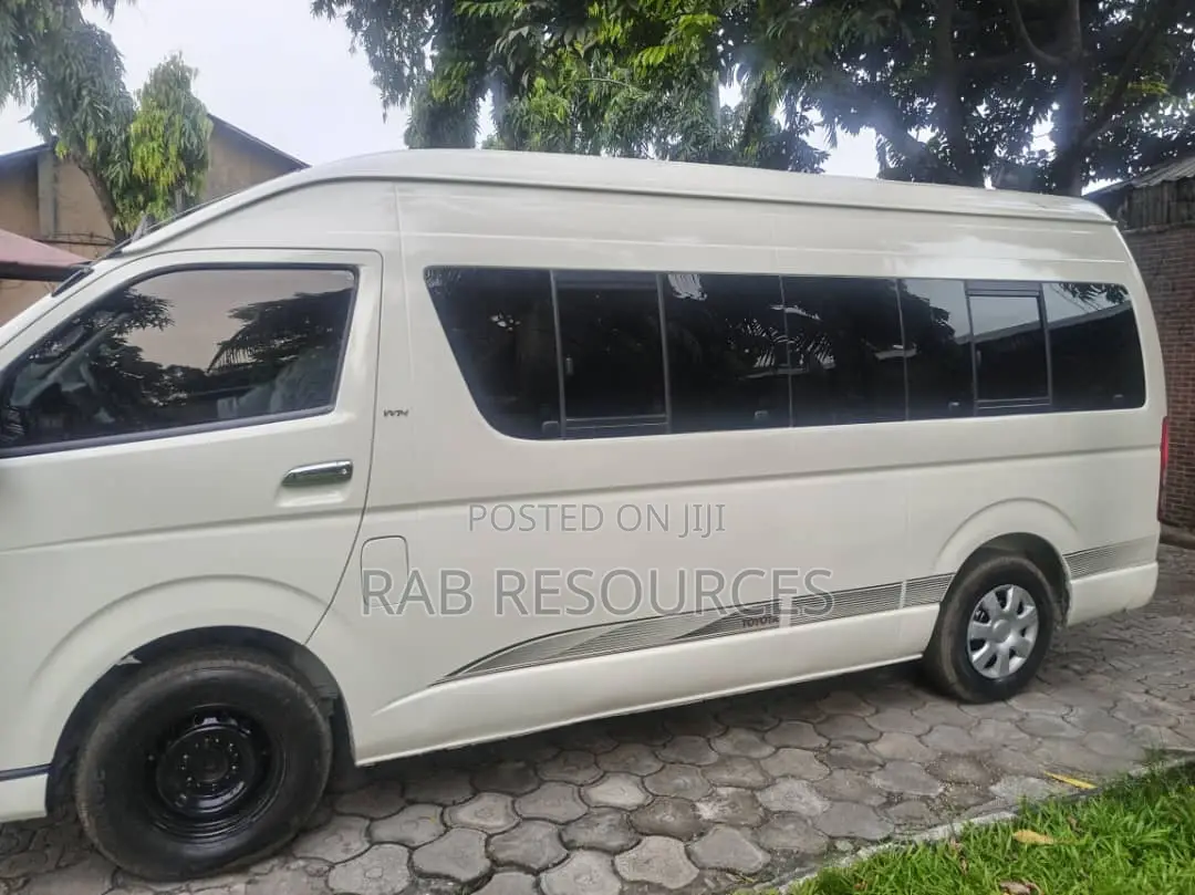 Toyota Hiace Hummer Bus for Rent or Hire in Port-Harcourt - Rental ...