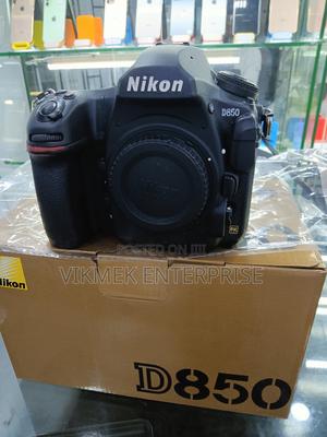 Nikon D850 Open Box UK USED 99 Percent New in Ikeja - Photo & Video ...