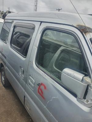 Every Suzuki Shuttle Bus White Colour Is Available in Ojota - Vehicle ...