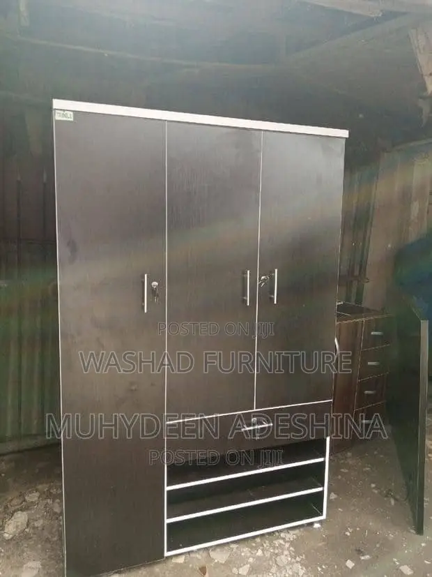 Standard Wardrobe in Surulere - Furniture, Washad Furniture | Jiji.ng