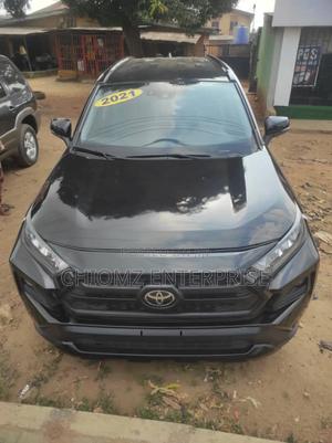 Toyota RAV4 XLE 2021 Black in Ejigbo - Cars, Chiomz Enterprise | Jiji.ng