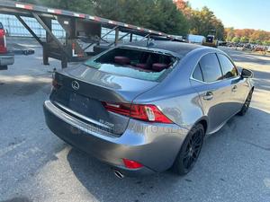 Lexus Is250 2020 Back Windscreen Glass We Deliver and Fix in Lagos ...