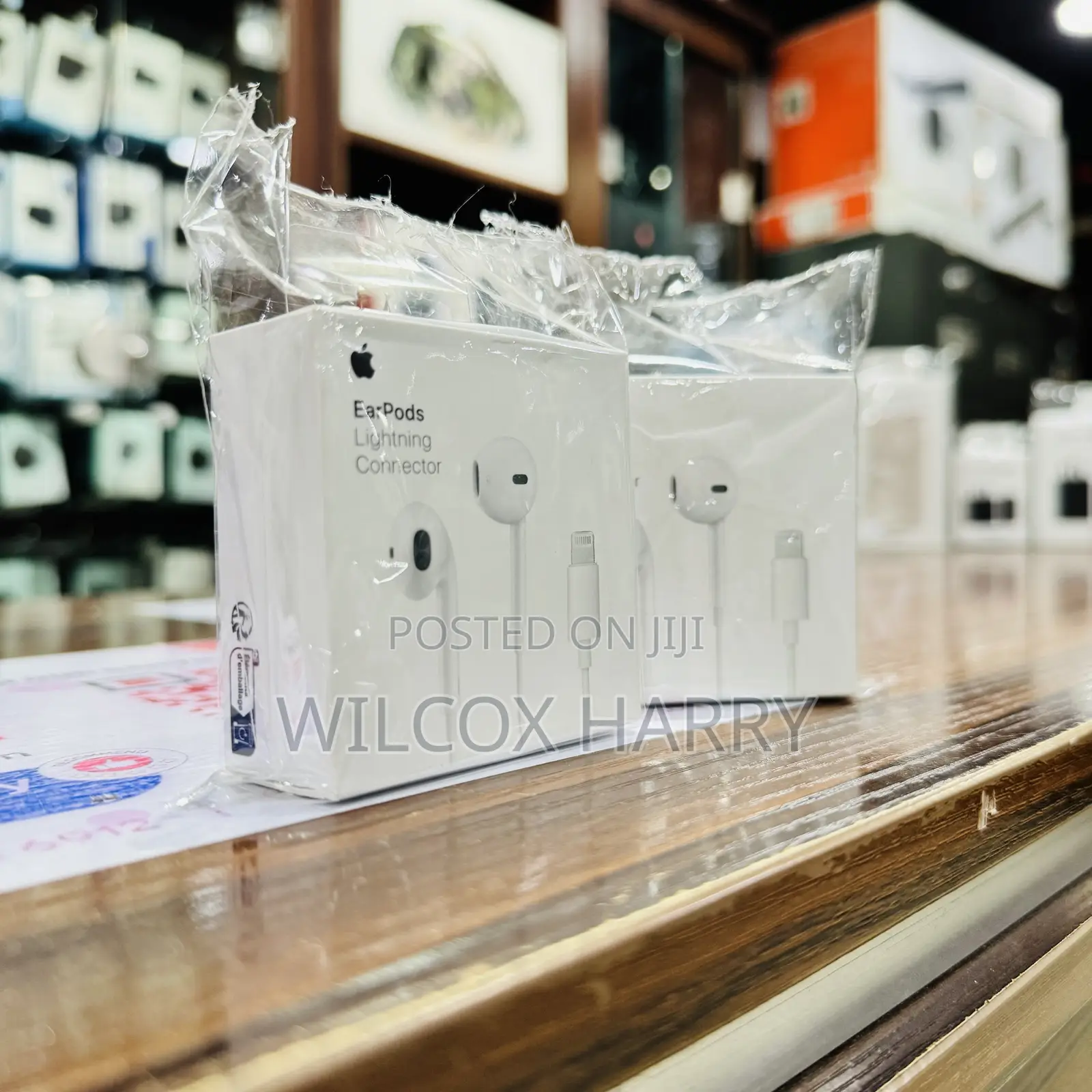 iPhone Apple Original Lightning Earpods in Port-Harcourt - Headphones ...
