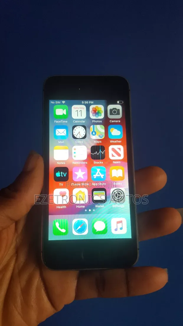 Shop original Apple iPhone 5s 16GB