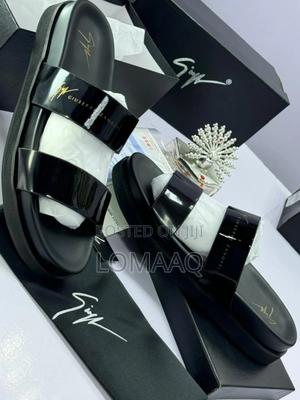 Luxury Pam Slippers in Lagos Island (Eko) - Shoes, Lomaaq Stores | Jiji.ng